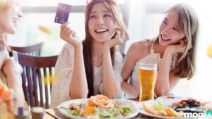 Điềm báo nóng tai phải: Giải mã nguyên nhân và cách xử lý