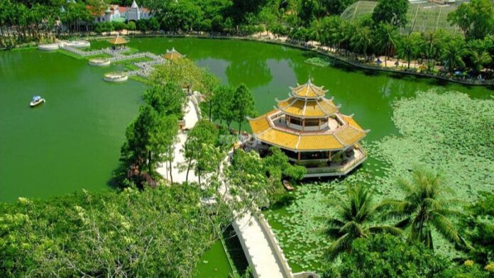 Khám phá công viên Đầm Sen: Chơi trò gì, giá bao nhiêu?